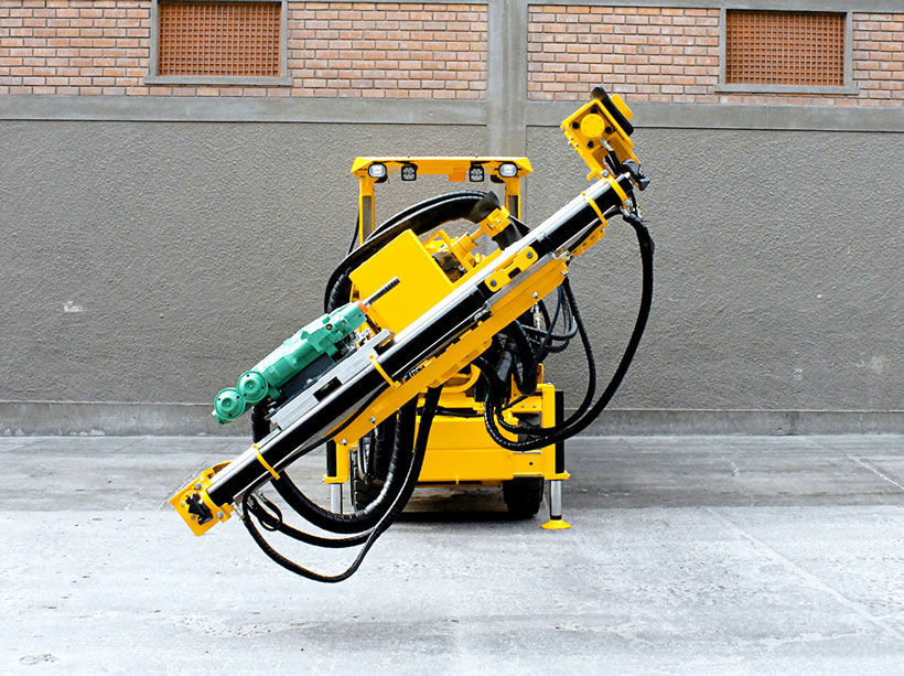 Perforadora multifunción - RAPTOR 44 XP - resemin - autopropulsada ...