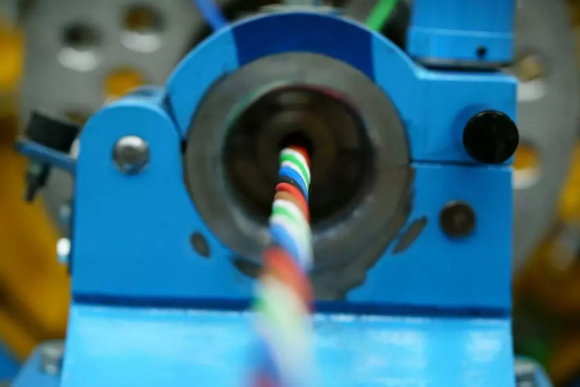 Hilo eléctrico de caucho - LEONI AG - aislado / de cobre / para ...