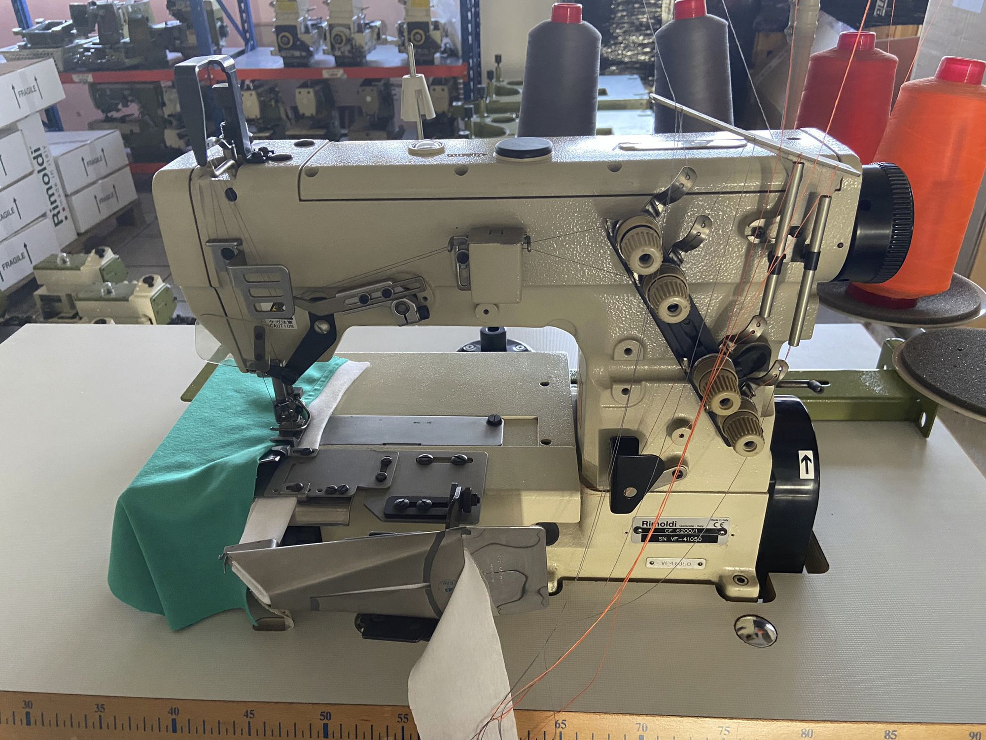 Máquina de coser para cuellos de camisa - CF 6200-1 - RIMOLDI - punto ...
