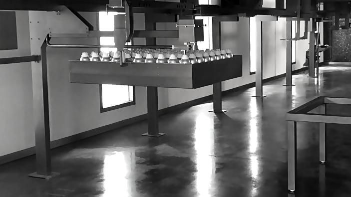 Llenadora automatizada - Roxane SAS - de botellas / IBC / de bidones