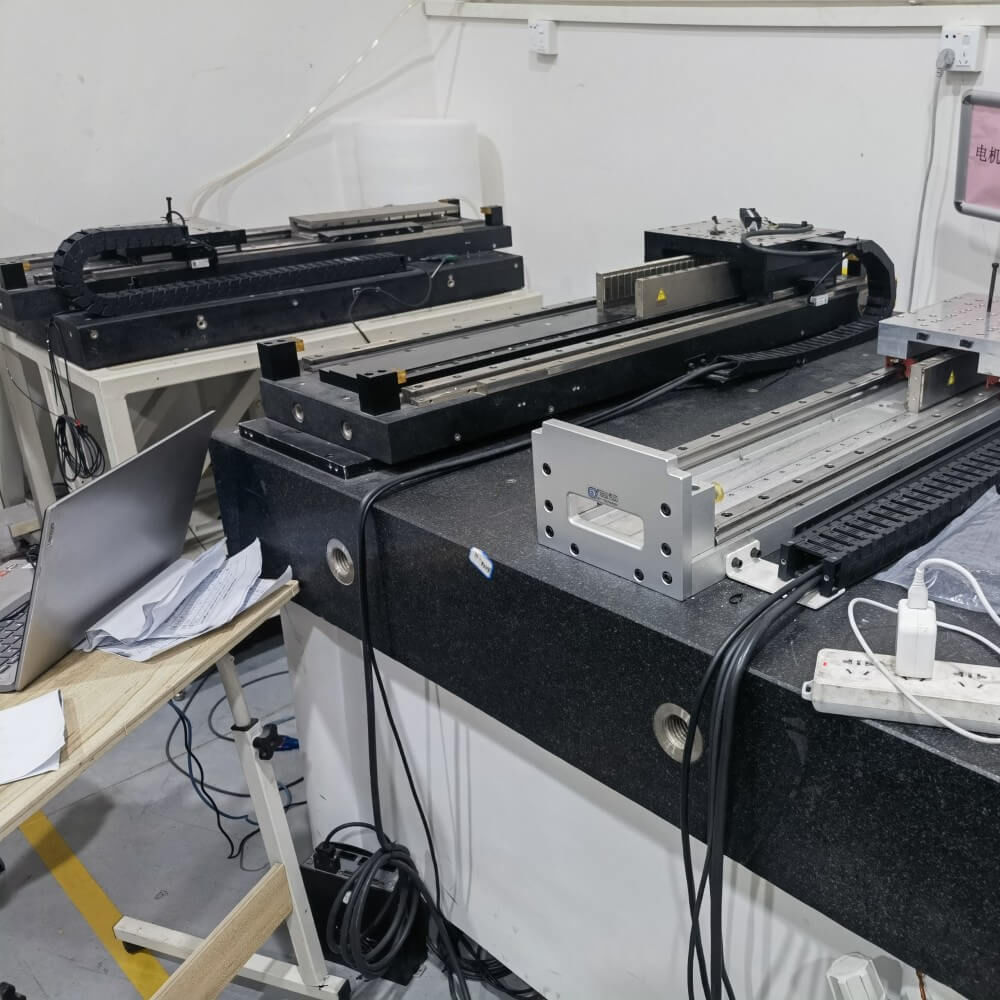 Platina de posicionamiento lineal con servomotor - FXZ series - FUYU ...