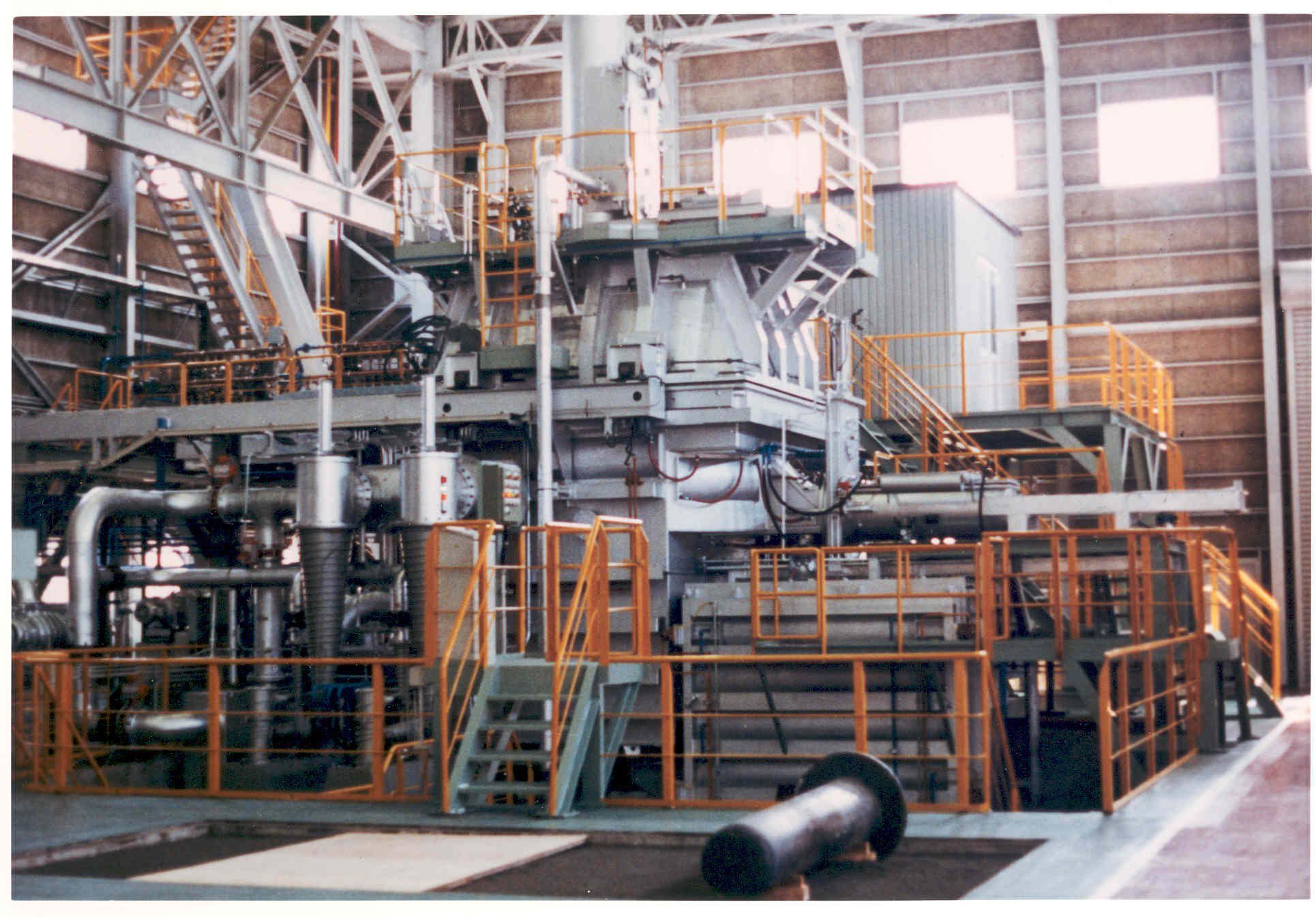 Horno de foso - VIM - CONSARC - de fusión / de inducción / en atmósfera ...