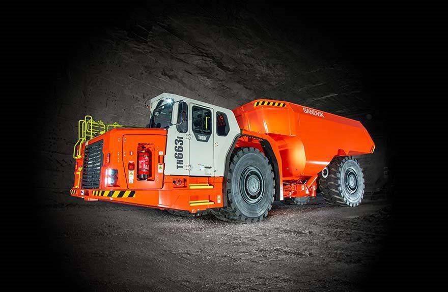 Dúmper articulado - Toro™ TH663i - Sandvik Mining and Rock Technology ...