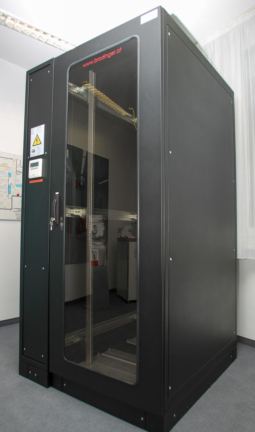 Armario para servidor en rack - Brodinger IT-Sicherheitstechnik e.U.