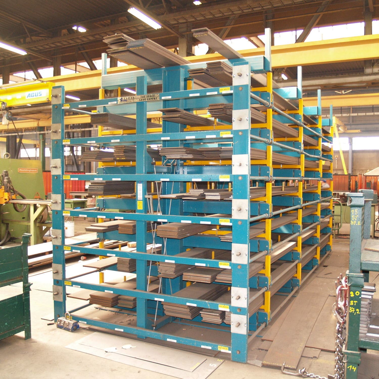 Sistema de estanterías de manipulación - MINI-JUMBO - THIEL Storage and ...