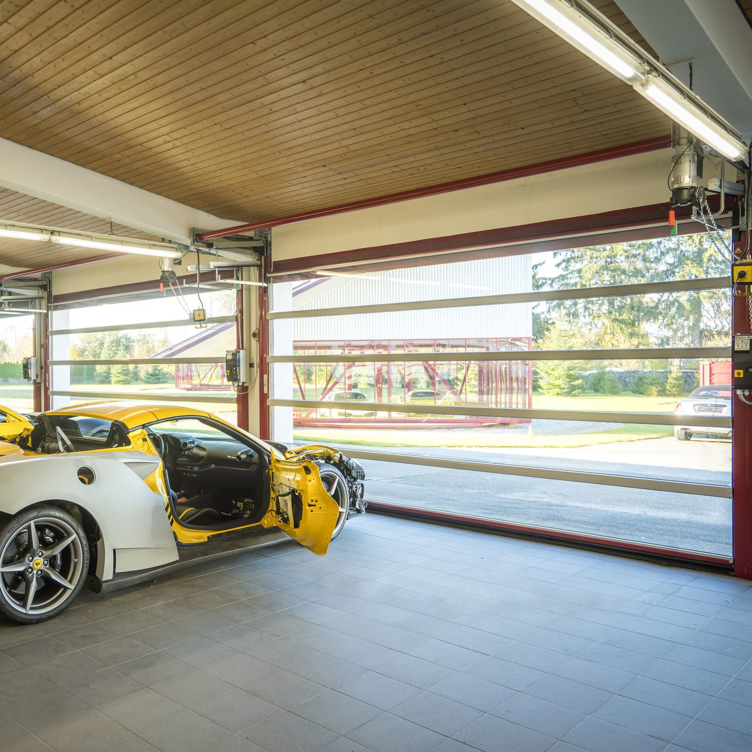 Puerta levadiza - Hubtore SPACELITE® HTvision - Butzbach GmbH ...