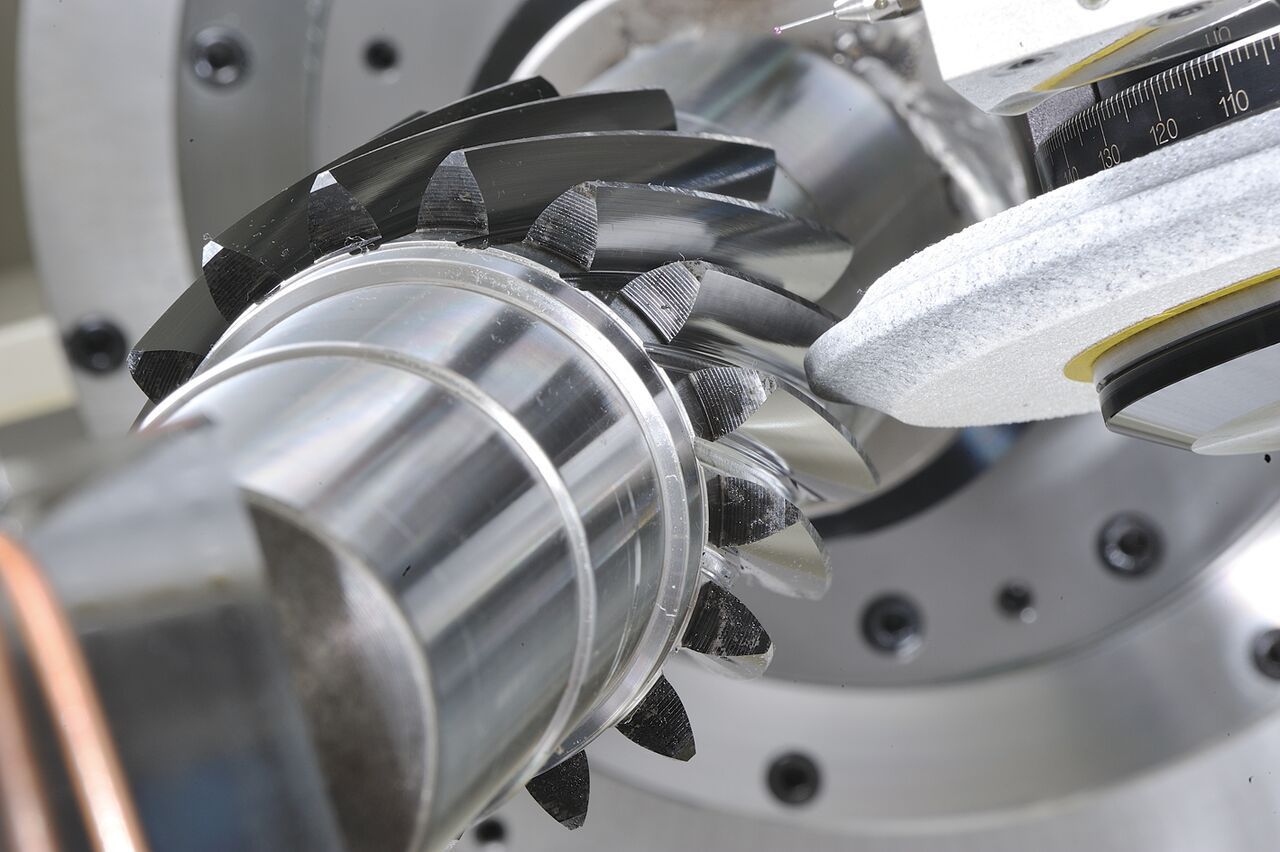 Rectificadora para engranajes / CNC - MFG-3540 170G - Matrix Machine ...