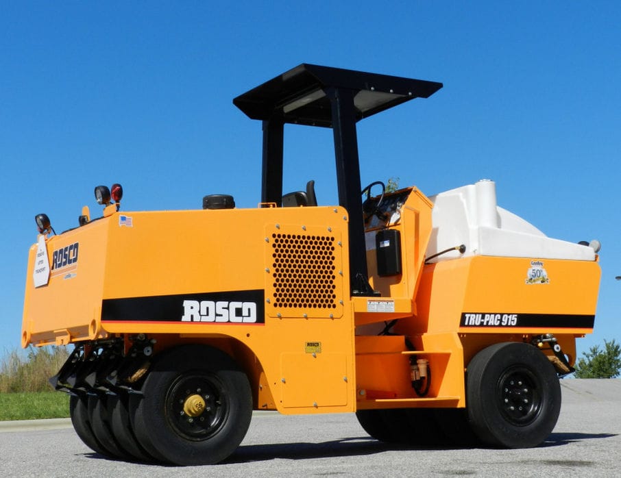 Compactador de neumáticos / articulado - Tru-Pac 915B - VT LeeBoy, Inc.