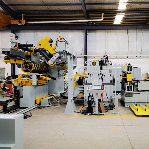 Línea de prensas hidráulica - Shenzhen Sunrui Machinery Co., Ltd. - mecánica / eléctrica / neumática