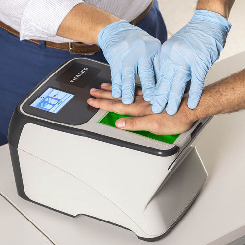 Sensor biométrico lector de la morfología de la mano - CS500q - Thales ...